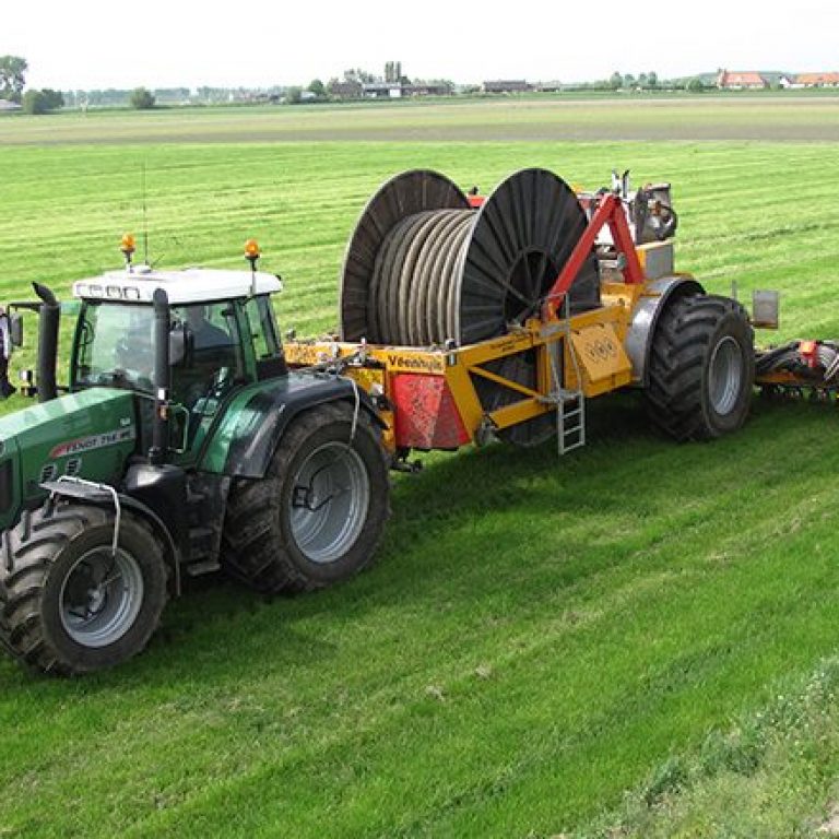 ROTOMAX draghose system - Veenhuis Machines B.V.